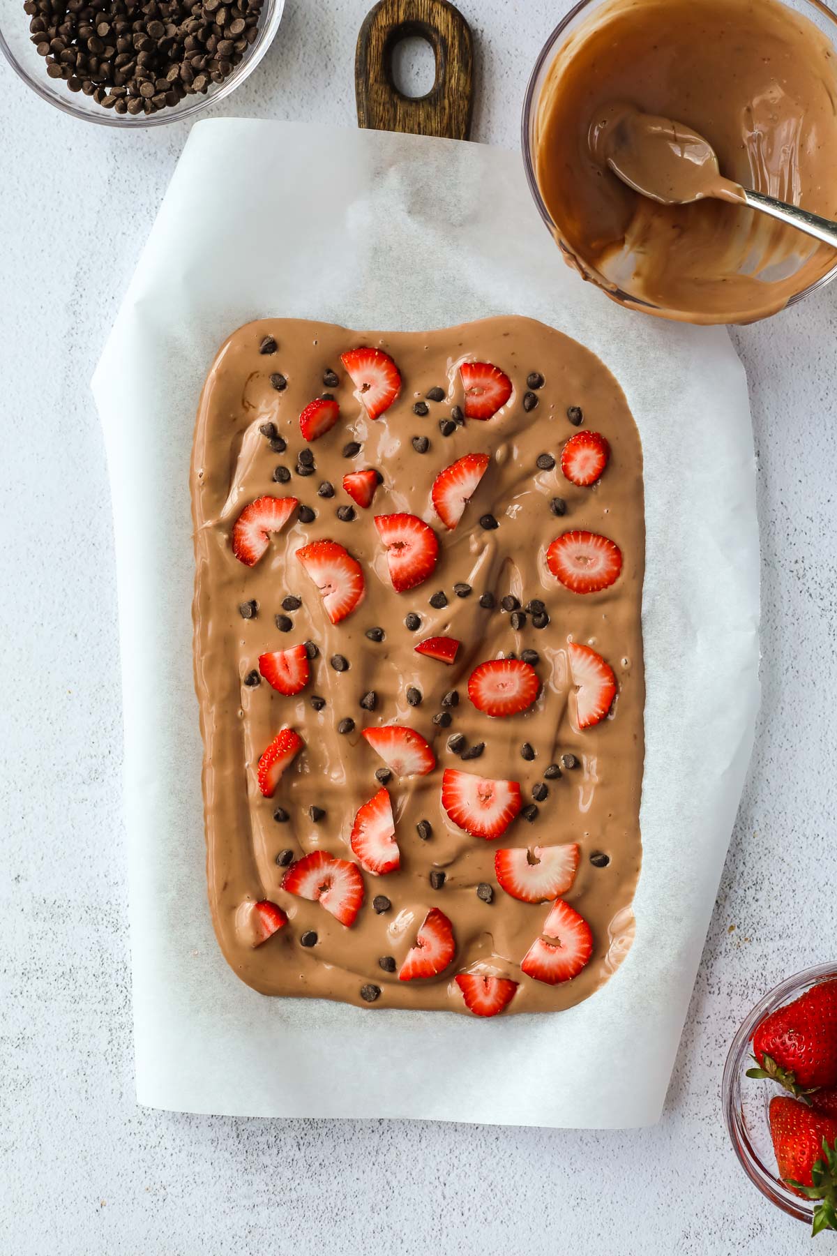 Nutella Yogurt Bark - I Heart Vegetables
