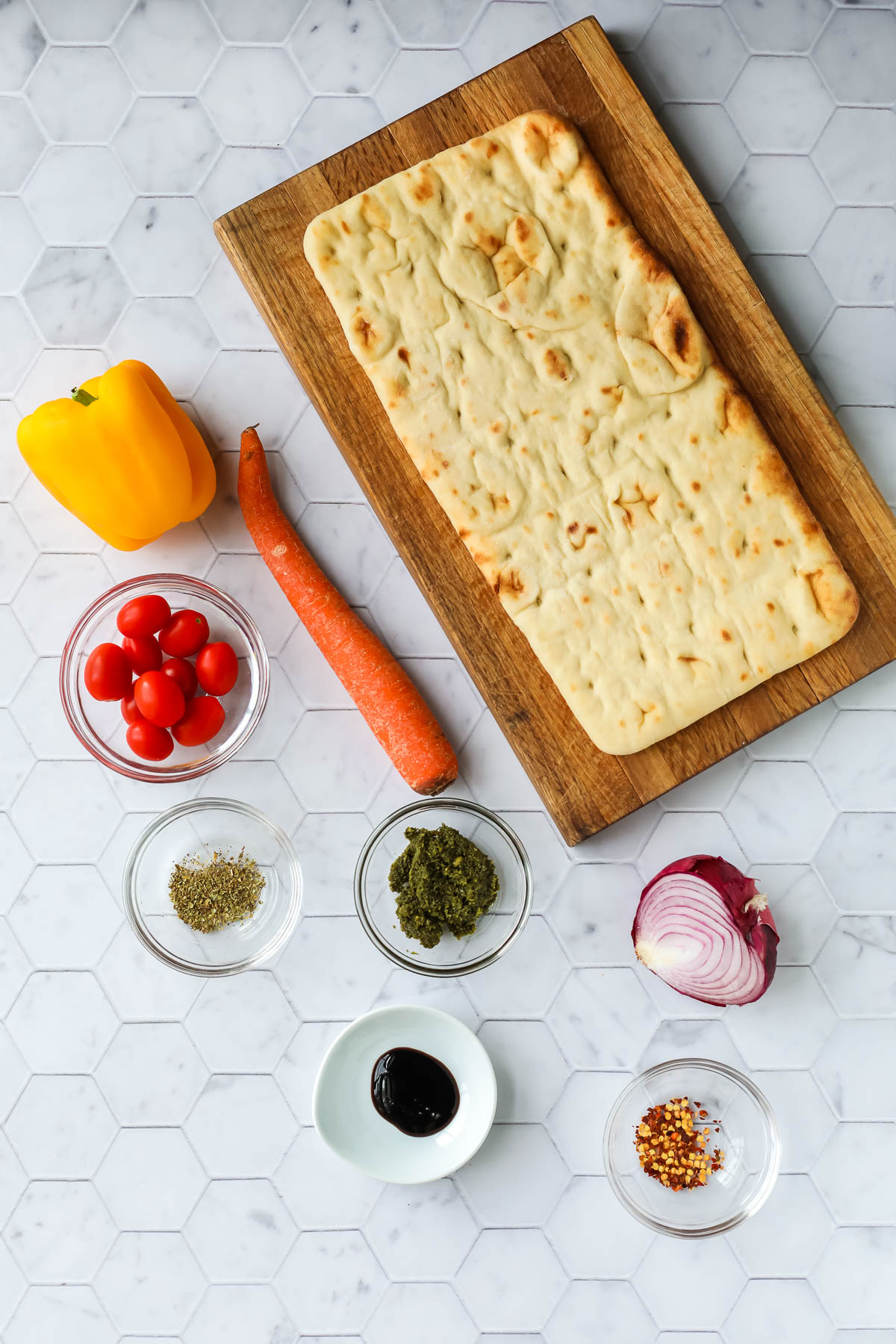 Vegan Flatbread Pizza - I Heart Vegetables