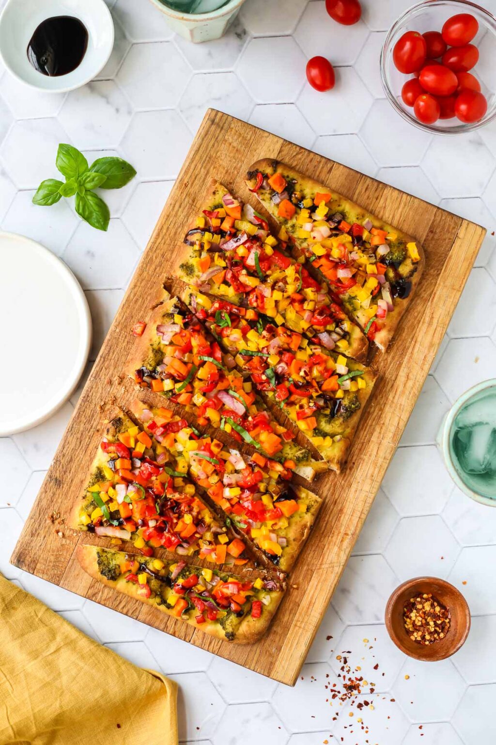 Vegan Flatbread Pizza - I Heart Vegetables