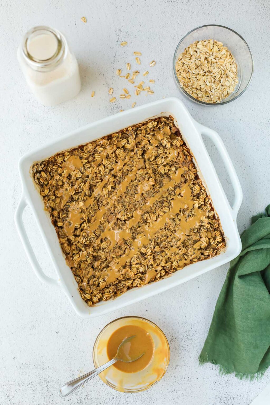 Peanut Butter Baked Oatmeal - I Heart Vegetables