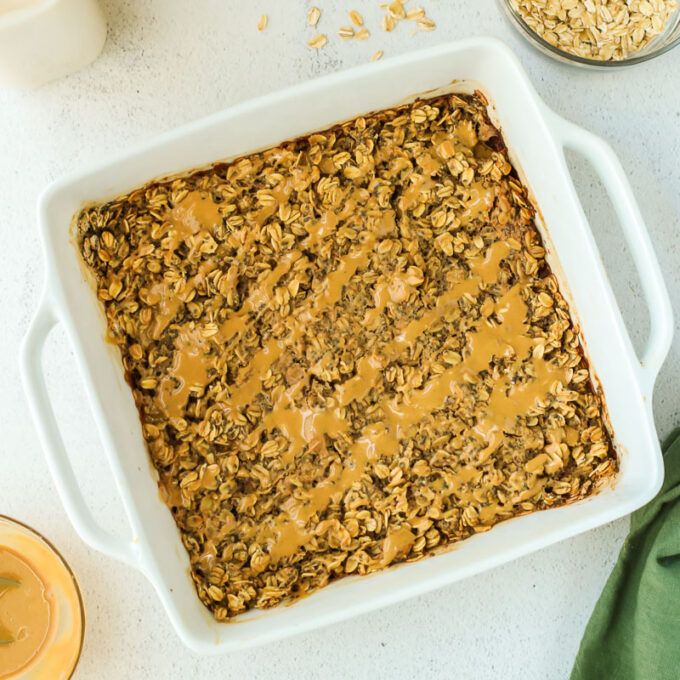 Peanut Butter Baked Oatmeal - I Heart Vegetables