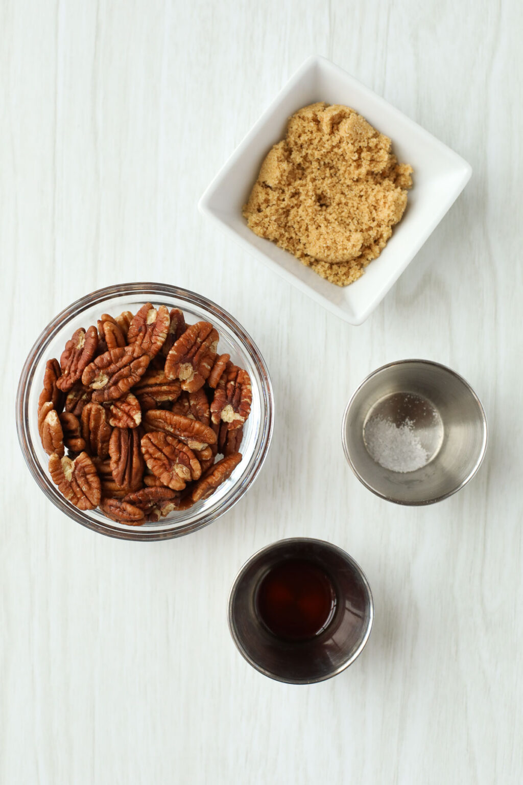 Small Batch Candied Pecans - I Heart Vegetables