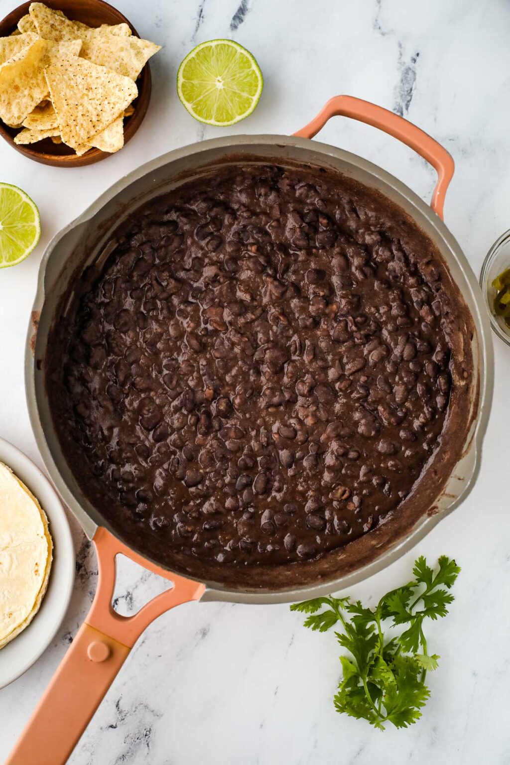 Easy Refried Black Beans - I Heart Vegetables