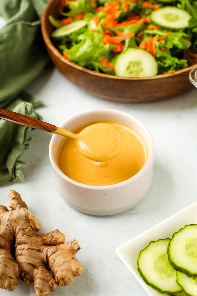 Miso Ginger Dressing - I Heart Vegetables