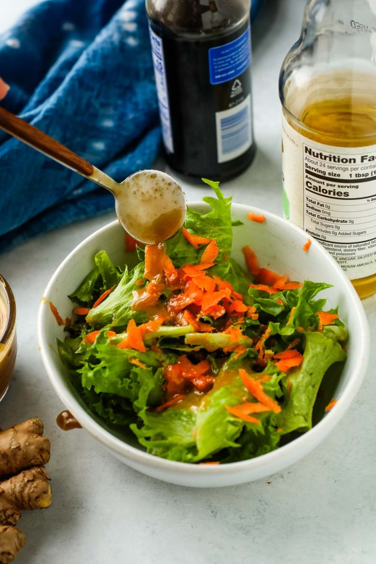 Simple Ginger Dressing - I Heart Vegetables